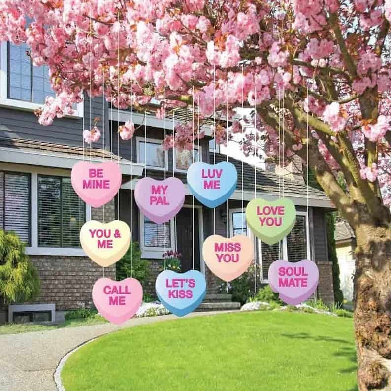 15 Elegant Valentine Outdoor Decor Designs to Set the Mood