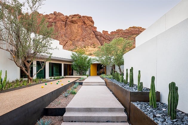 15 Modern Landscape Designs That Embrace the Art of Outdoor Living