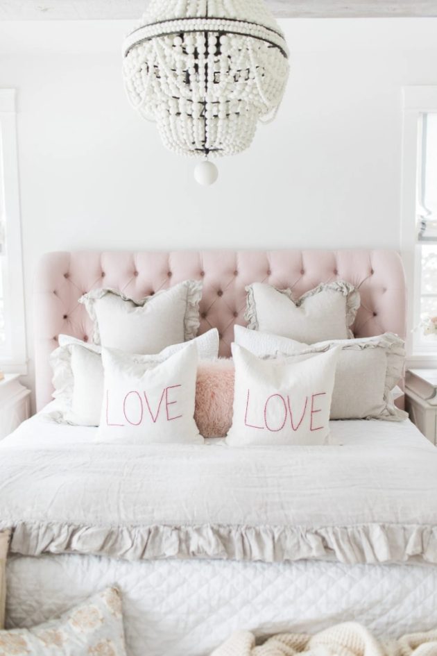 15 Romantic DIY Valentine's Decoration Designs for Love-Filled Spaces