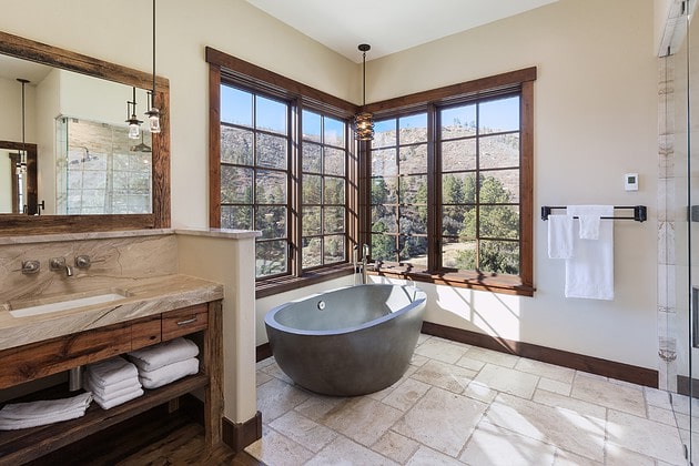 15 Rustic Bathroom Designs Offering a Glimpse into Cozy Countryside ...