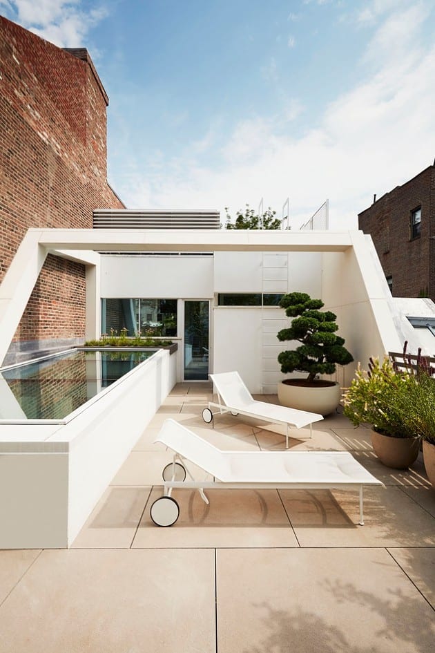 15 Sleek Modern Deck Designs to Elevate Your Outdoor Space
