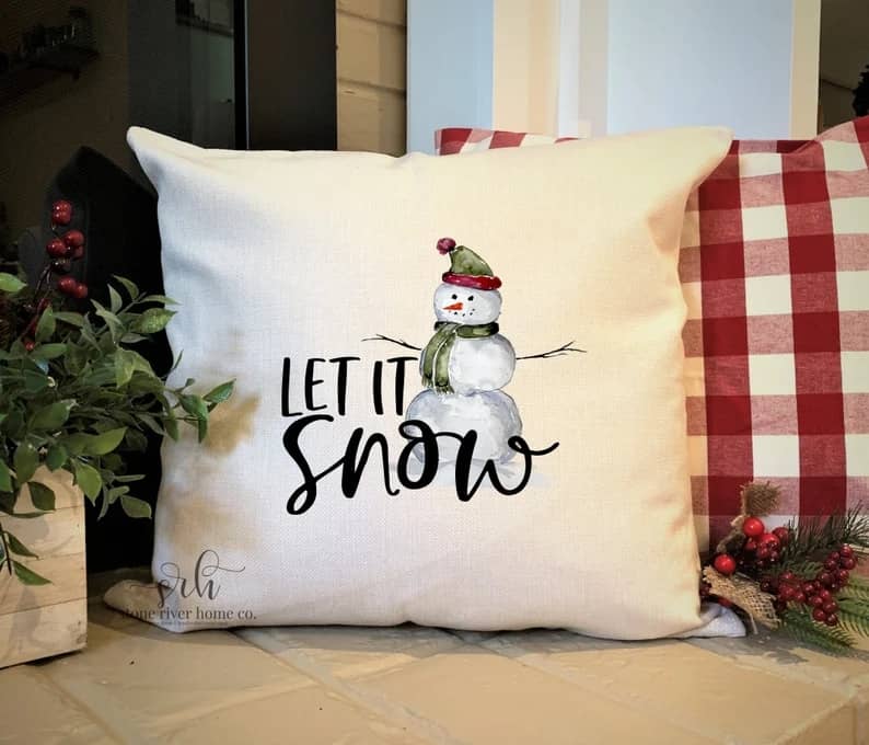 15 Snowman Pillow Designs to Melt Your Heart