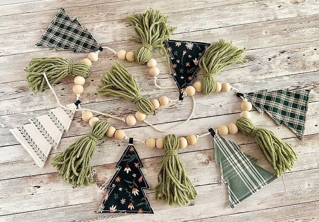 15 Winter Garland Designs to Adorn Your Home in Style
