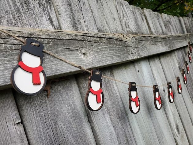 15 Winter Garland Designs to Adorn Your Home in Style