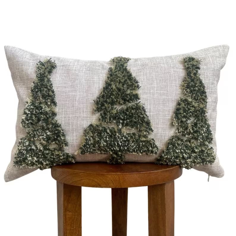 15 Winter Pillow Designs That Blend Function and Fashion