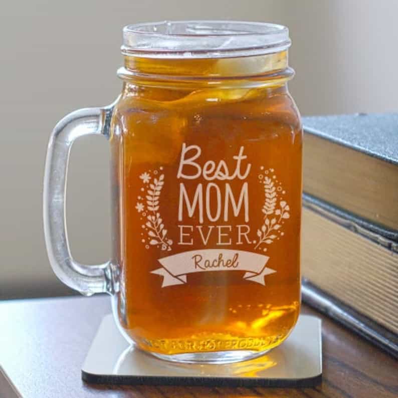 15 Charming Mother’s Day Mason Jar Designs for Thoughtful Gifting