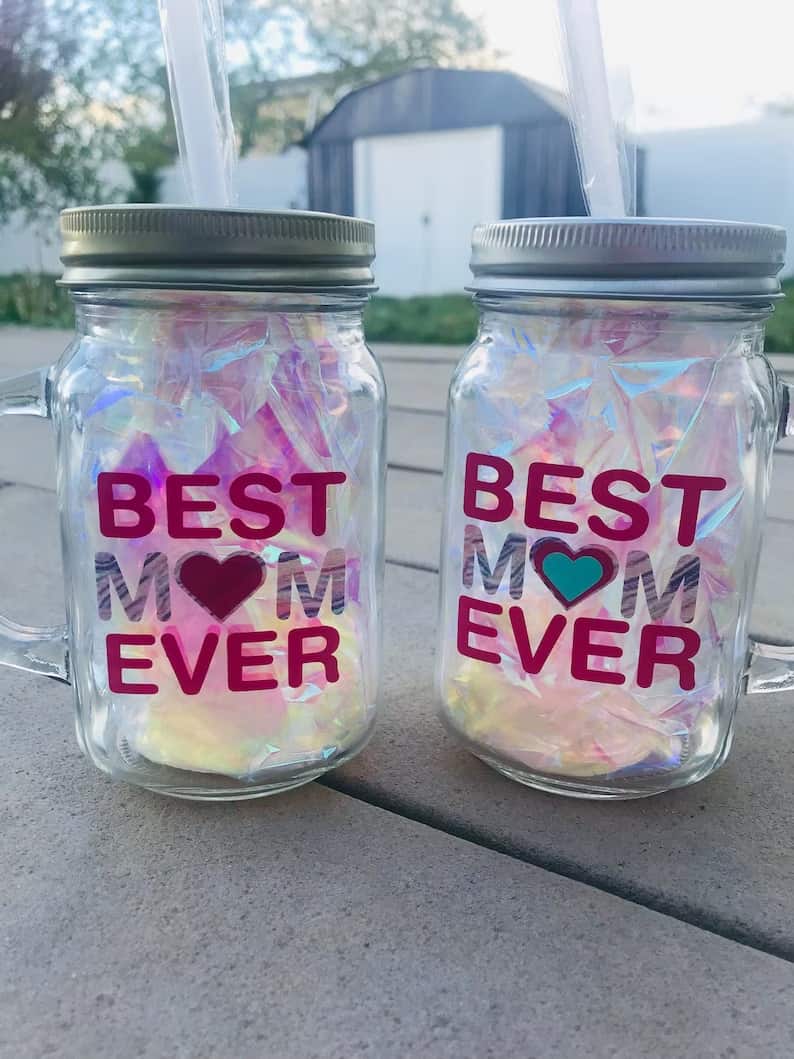 15 Charming Mother’s Day Mason Jar Designs for Thoughtful Gifting