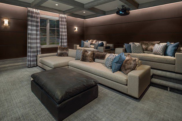 15 Charming Rustic Home Theater Designs for a Warm Entertainment Haven
