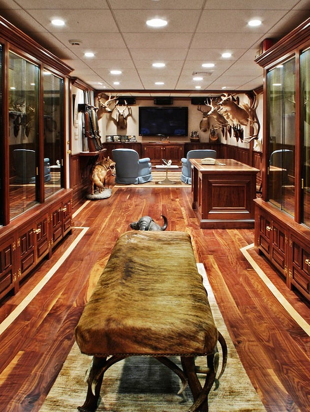 15 Charming Rustic Home Theater Designs for a Warm Entertainment Haven