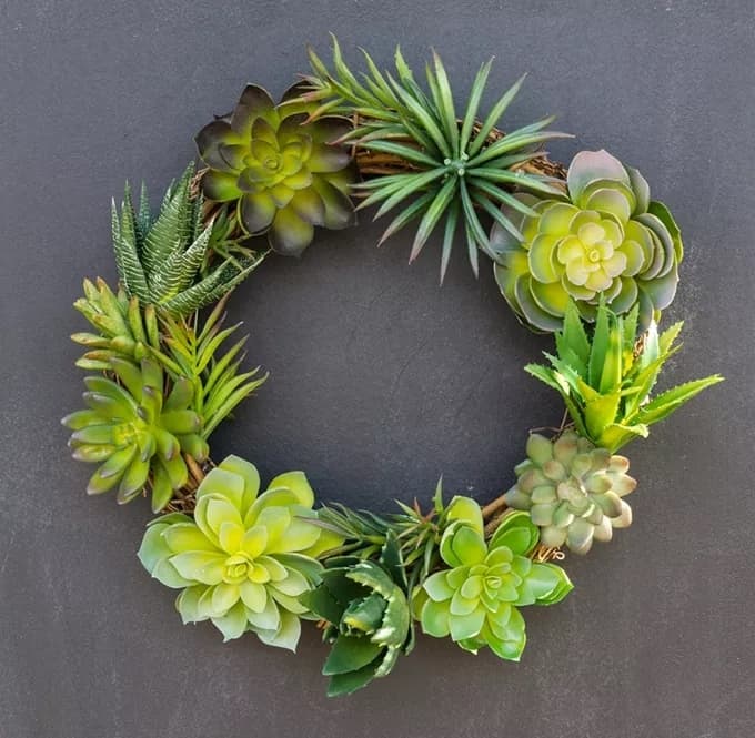 15 DIY Early Spring Wreath Designs to Blossom Your Doorway