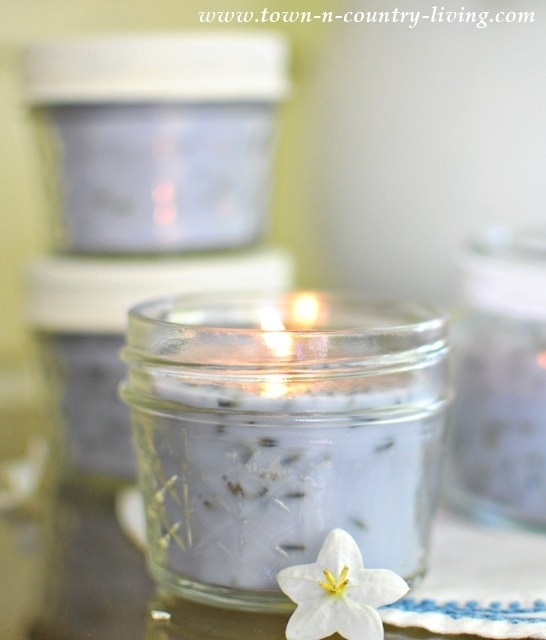 15 Handmade DIY Candle Designs for a Cozy Ambiance