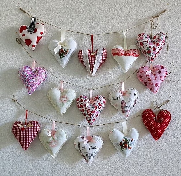 15 Mother’s Day Garland Designs to Infuse Love into Your Décor