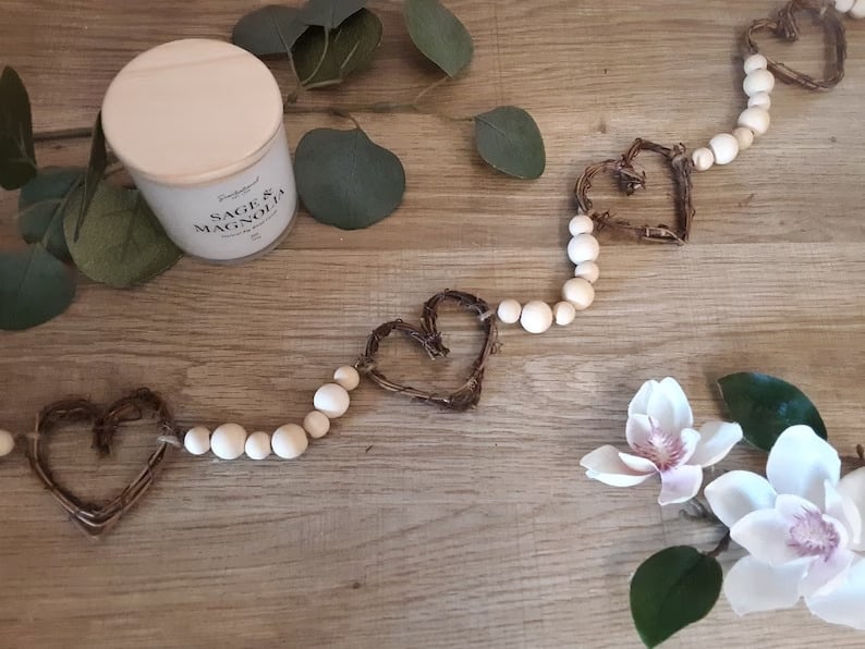 15 Mother’s Day Garland Designs to Infuse Love into Your Décor