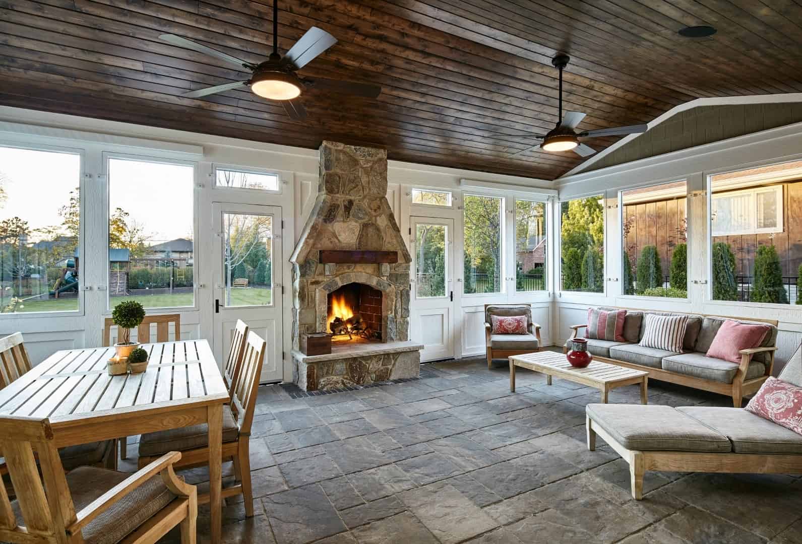 15 Rustic Sunroom Designs Transforming Indoor Spaces with Natural Light ...