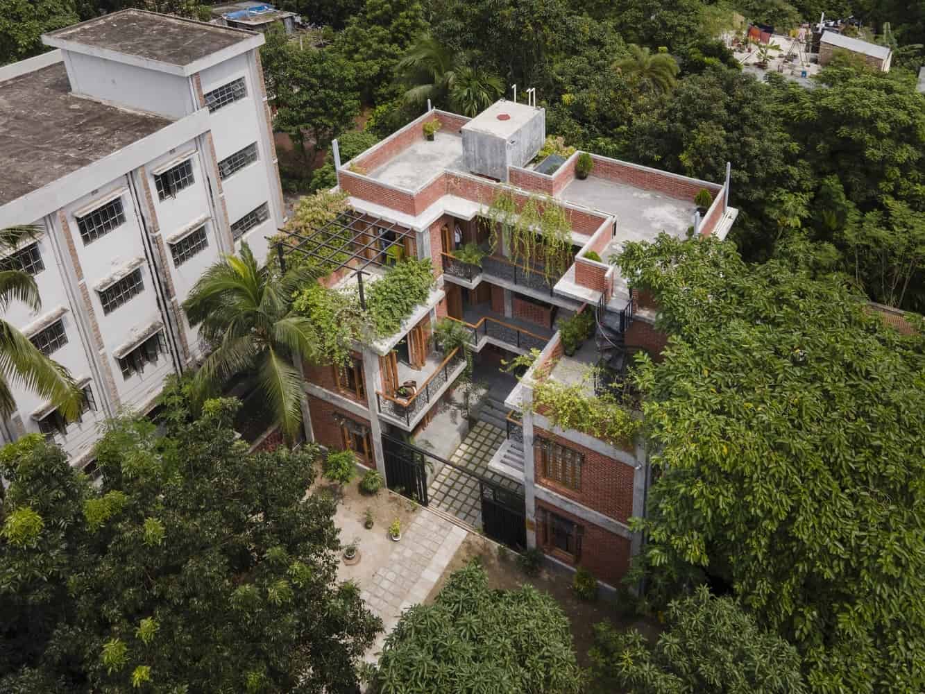 Ayna Burir Adar Residence by Sharal Architects in Natore, Bangladesh