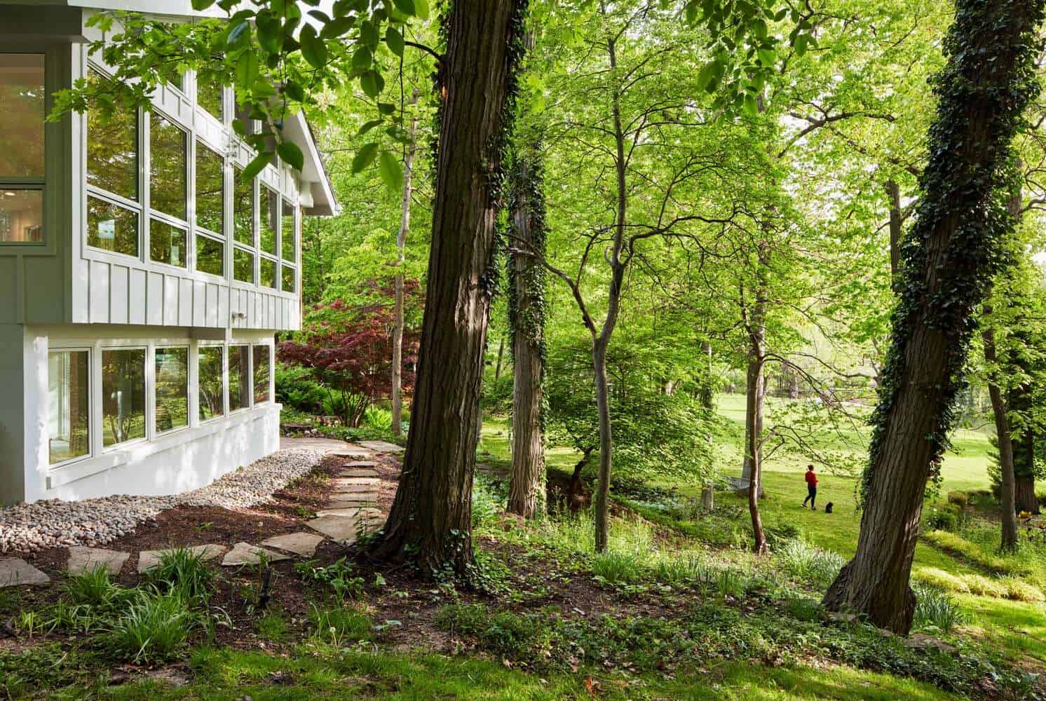 Sodon Lake House by Iannuzzi Studio & Temescal Creative in Michigan, USA