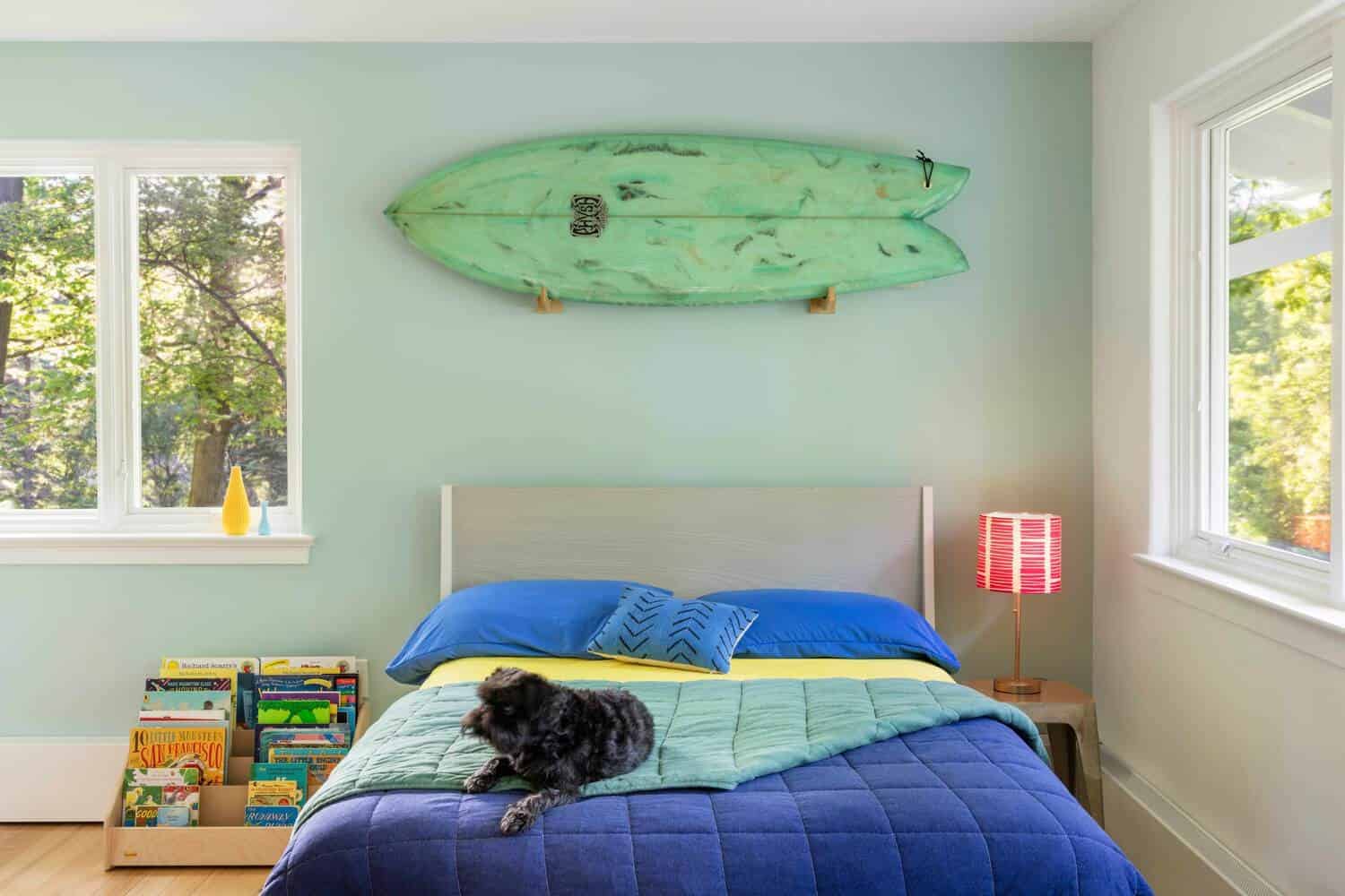 Sodon Lake House by Iannuzzi Studio & Temescal Creative in Michigan, USA