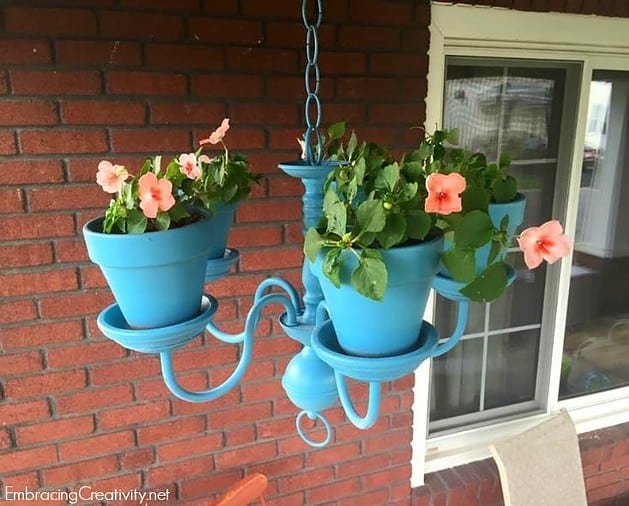 15 DIY Spring Porch Decor Ideas That Will Get You Crafting