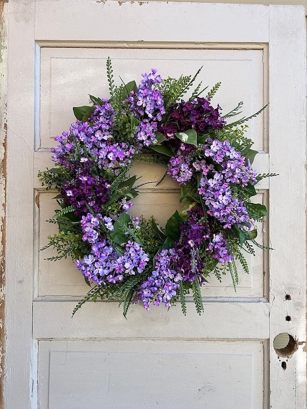 15 Enchanting Spring Lilac Wreath Designs to Elevate Your Doorway