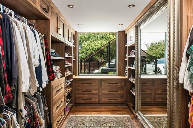 15 Rustic Closet Designs Where Style Meets Functionality