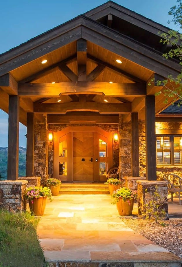 15 Rustic Entrance Designs That Create a Warm and Inviting First Impression