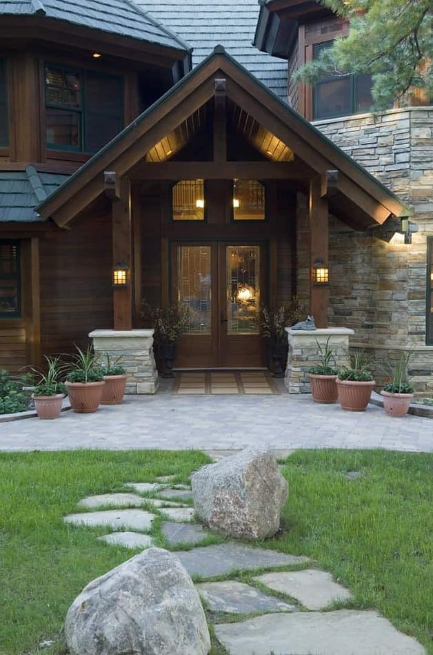 15 Rustic Entrance Designs That Create a Warm and Inviting First Impression