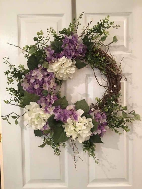 15 Fresh Spring Front Door Wreath Ideas to Welcome the Season