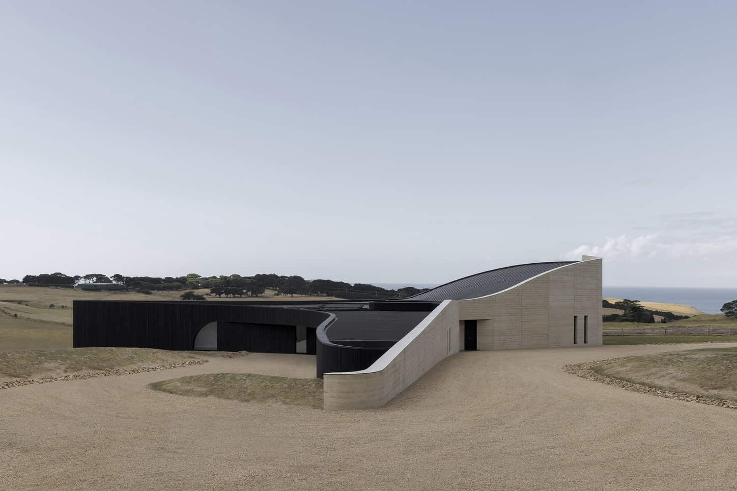 Peninsula House by Wood Marsh in Australia