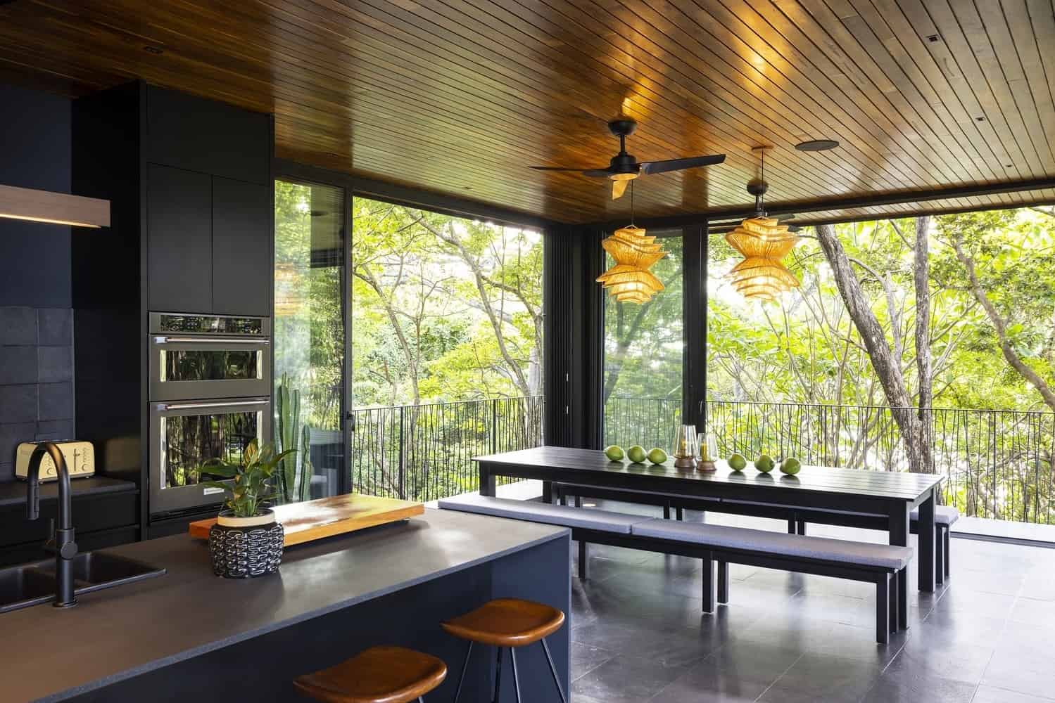 Perla Negra House by Salagnac Arquitectos in Puerto Carrillo, Costa Rica