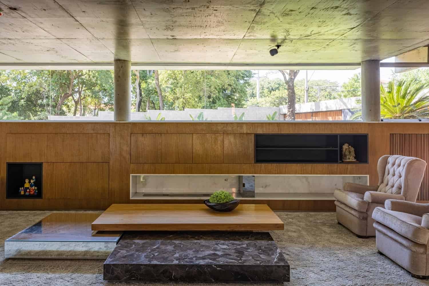 Rodor House by OMCM arquitectos in Asuncion, Paraguay