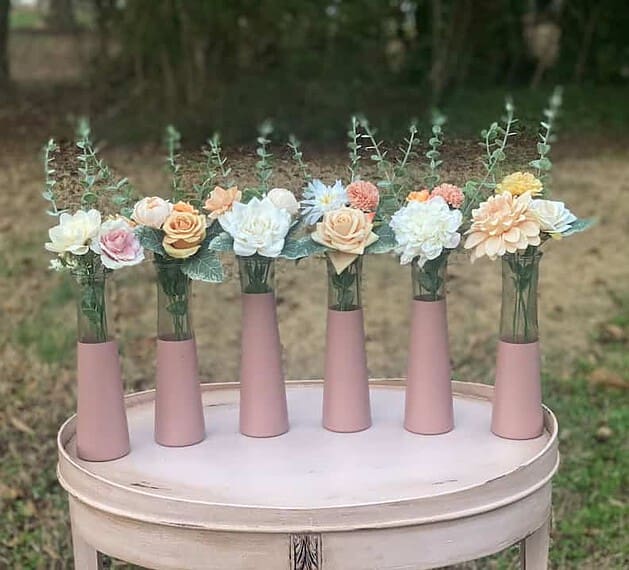 15 Coquette Style Centerpiece Designs That Will Bring Playful ...