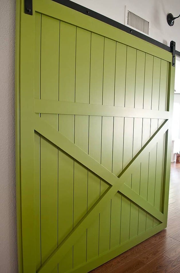 15 DIY Barn Door Projects to Add a Touch of Farmhouse Style