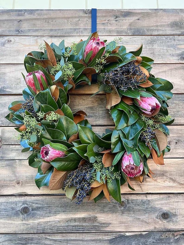 15 Floral Spring Wreath Designs to Add a Pop of Color