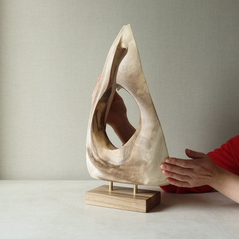 15 Sophisticated Modern Sculpture Designs For Your Home