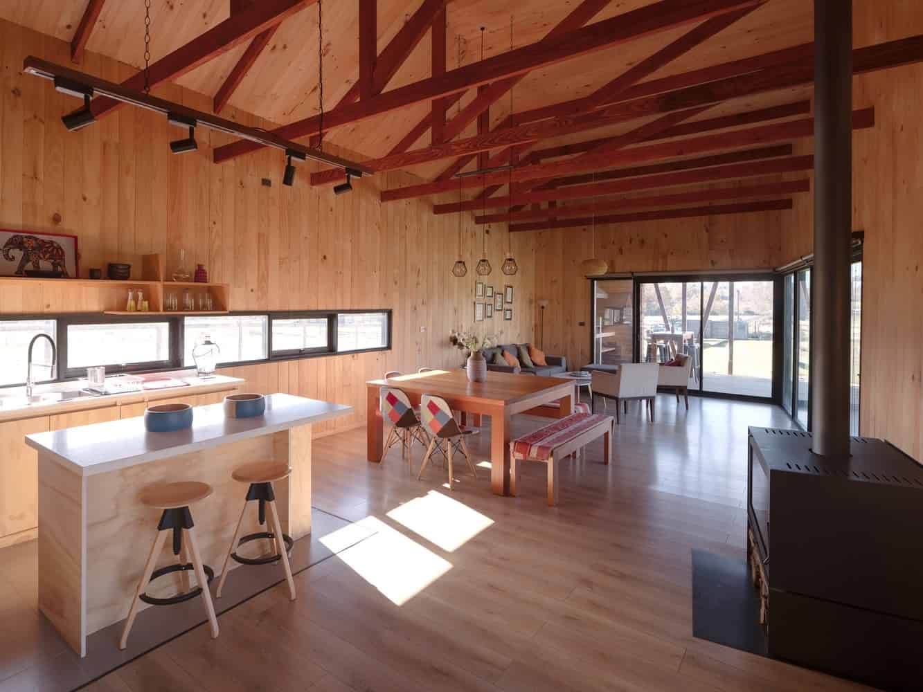 Bumeran House by Lucas Maino Fernandez in Villarrica, Chile