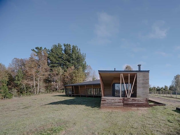 Bumeran House by Lucas Maino Fernandez in Villarrica, Chile