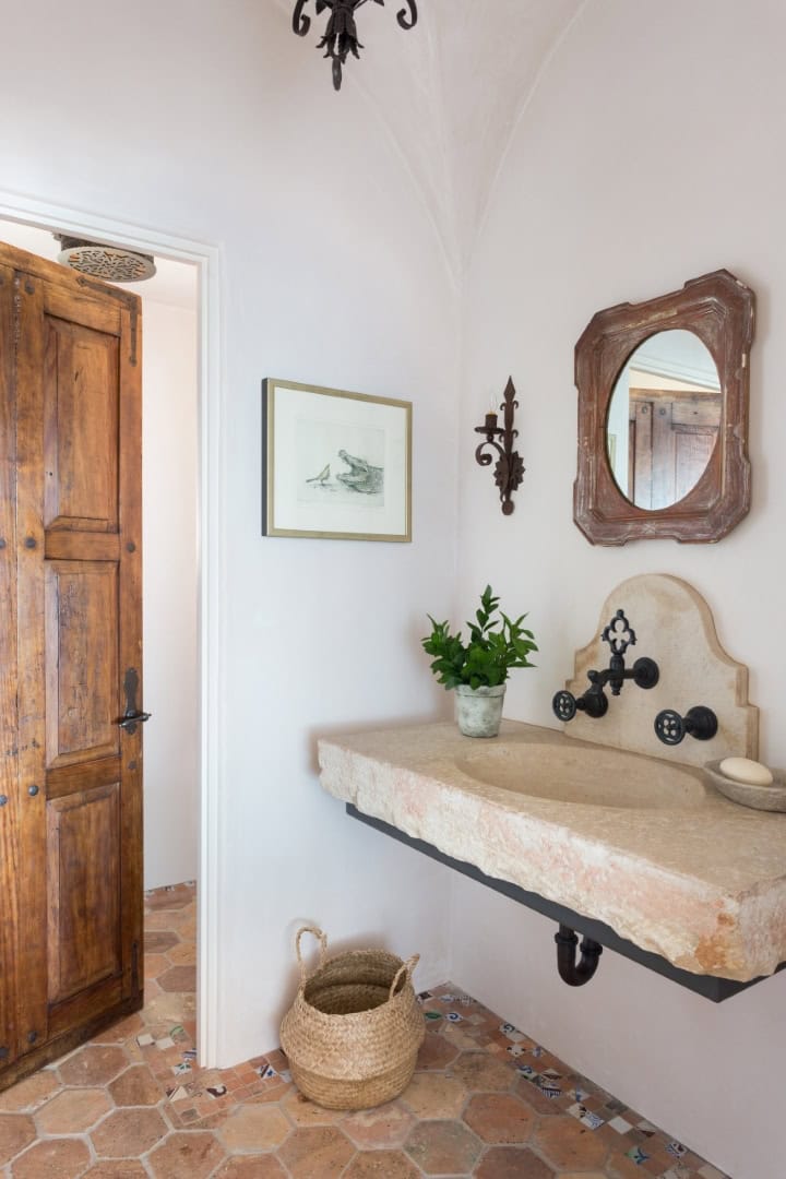 15 Breathtaking Mediterranean Powder Room Ideas: From Classic to Modern