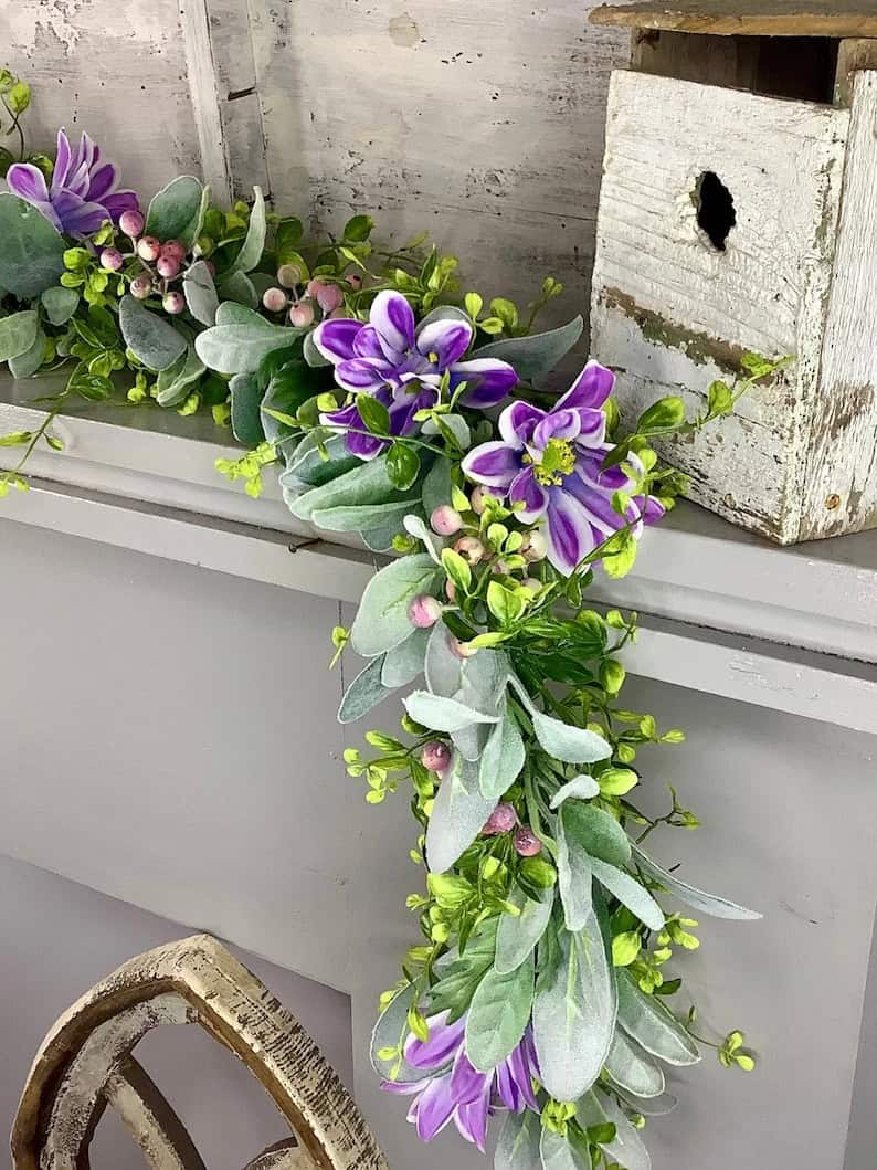 15 Spring Flower Garlands That Will Brighten Your Living Space