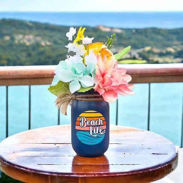 15 Summer Mason Jar Ideas for Every Occasion