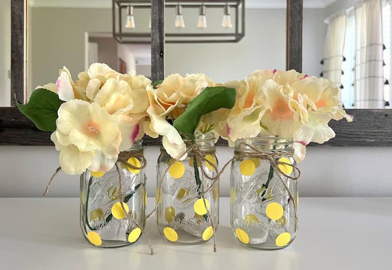 15 Summer Mason Jar Ideas for Every Occasion