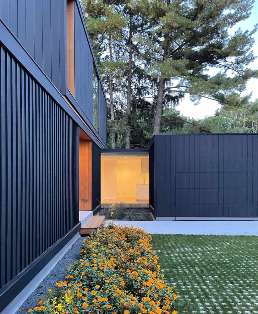 Spring Harbor House by Johnsen Schmaling Architects in Madison, Wisconsin
