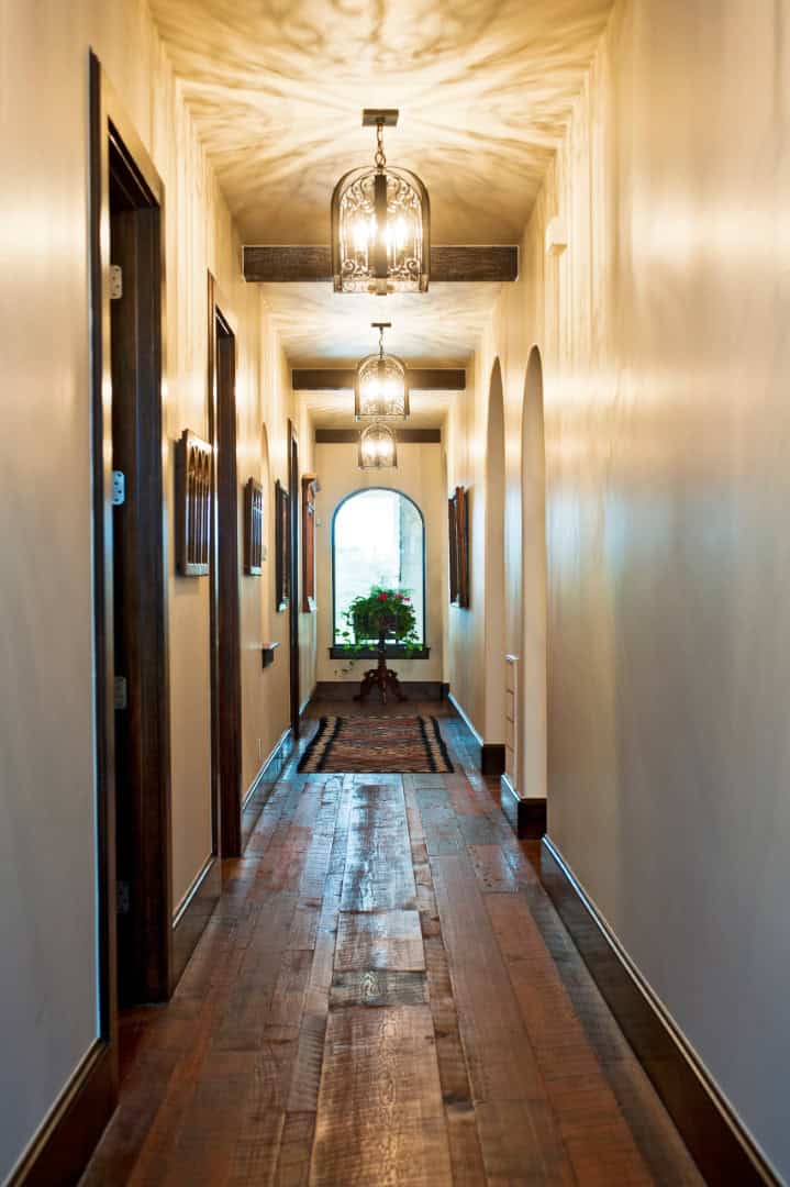 15 Breathtaking Mediterranean Hall Designs to Transport You to Paradise