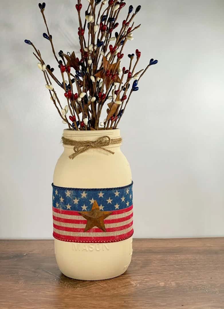 15 Patriotic Mason Jar Luminaries to Light Up Your Celebration